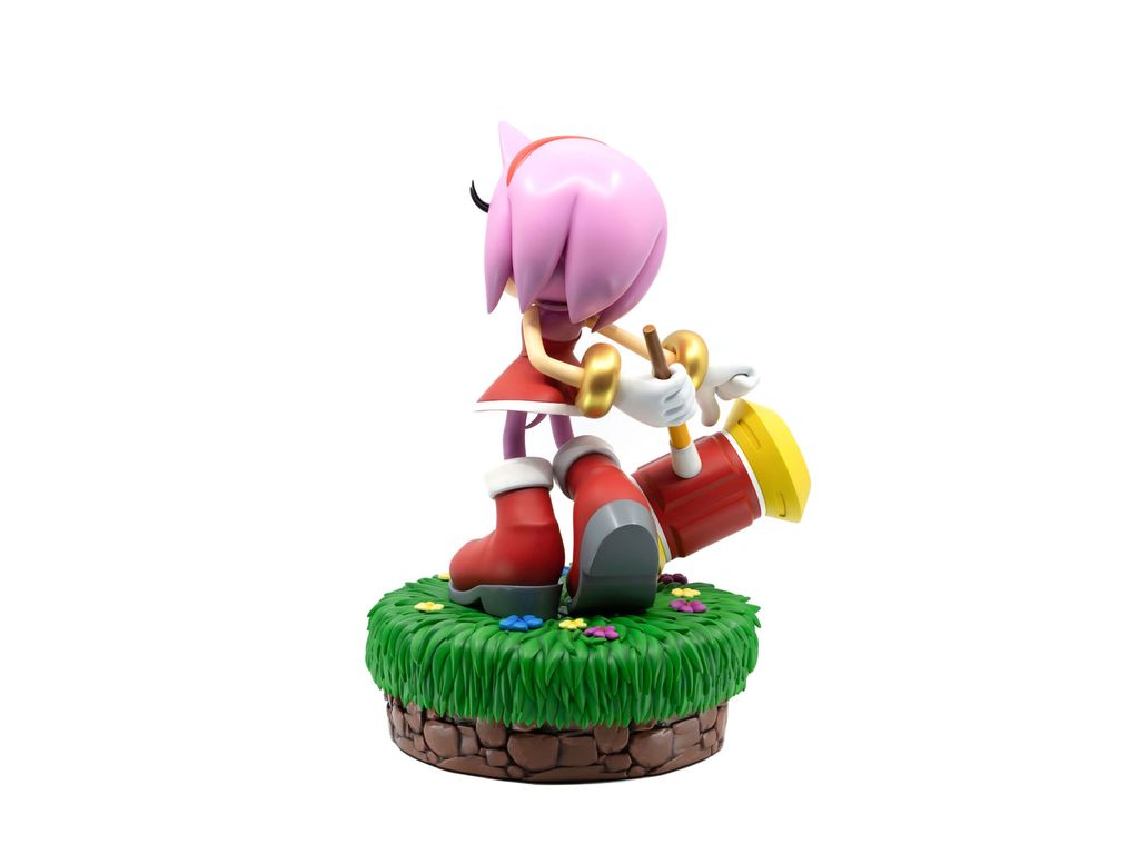 First 4 Figures Sonic Amy Rose Statue 35 Cm | Kaufland.de
