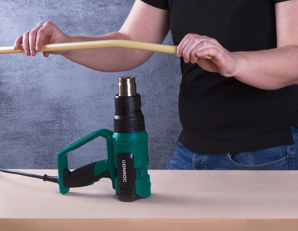 Heißluftpistole 2000W | Mit LCD-Anzeige und | Kaufland.de