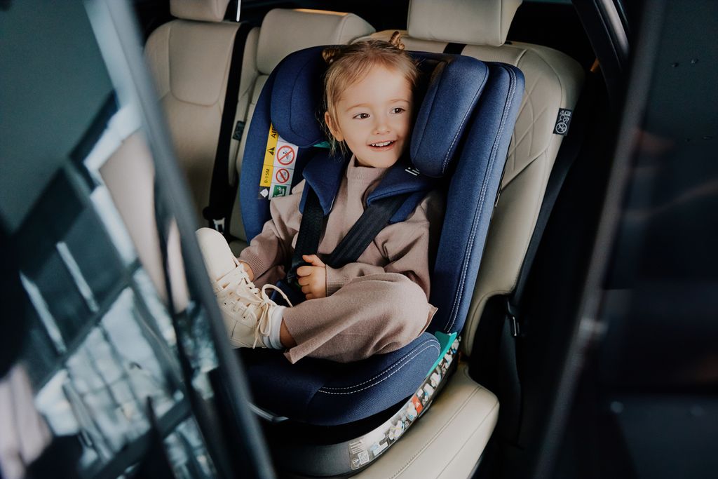 Lionelo Autokindersitz Bastiaan One i-Size, | Kaufland.de