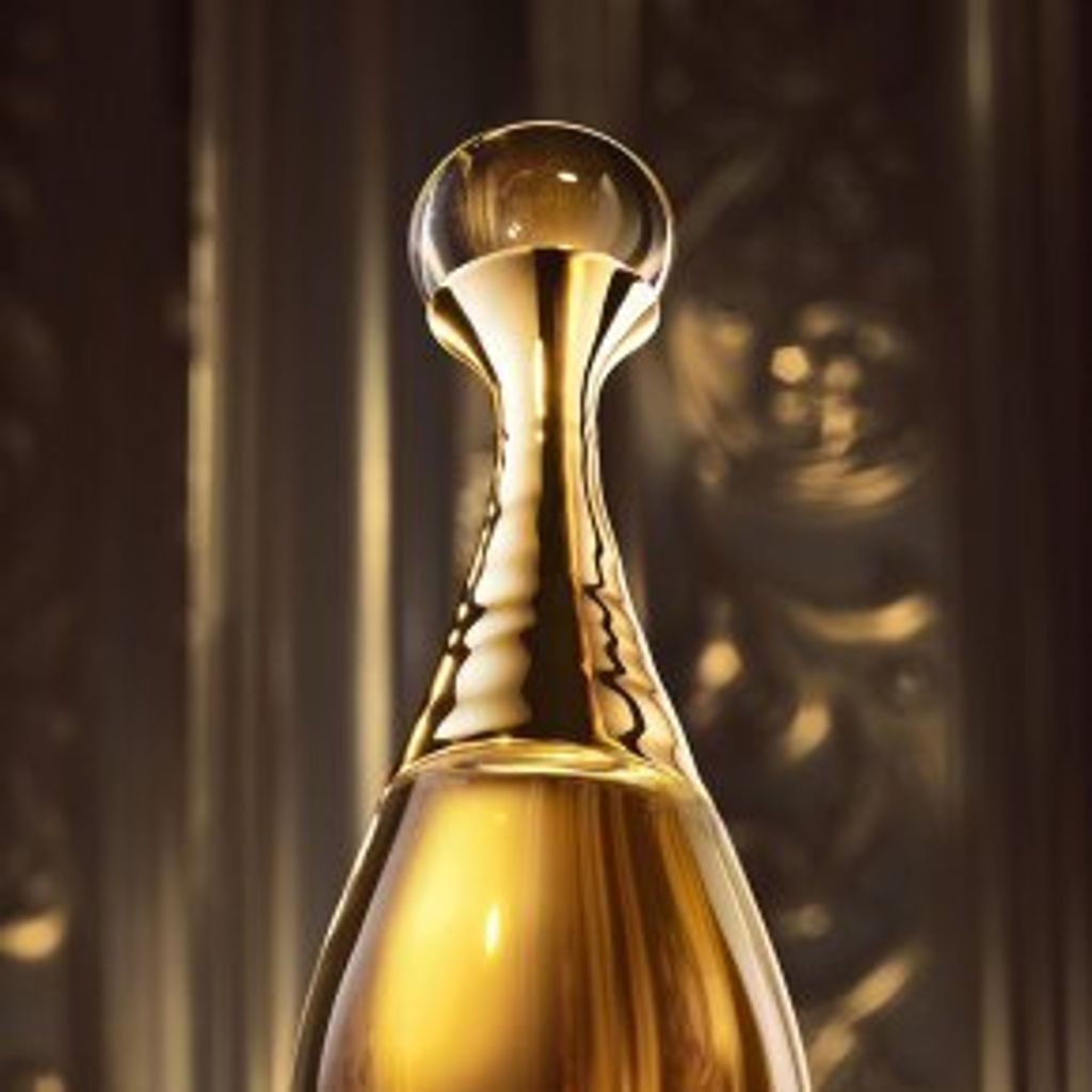 Christian Dior Jadore Lor Essence Of Perfume | Kaufland.cz