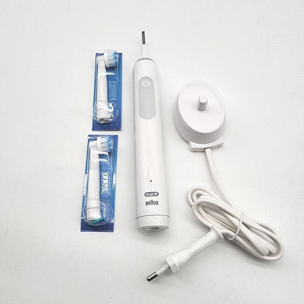 Oral-B PRO 3 3000 Sensitive Clean White | Kaufland.de