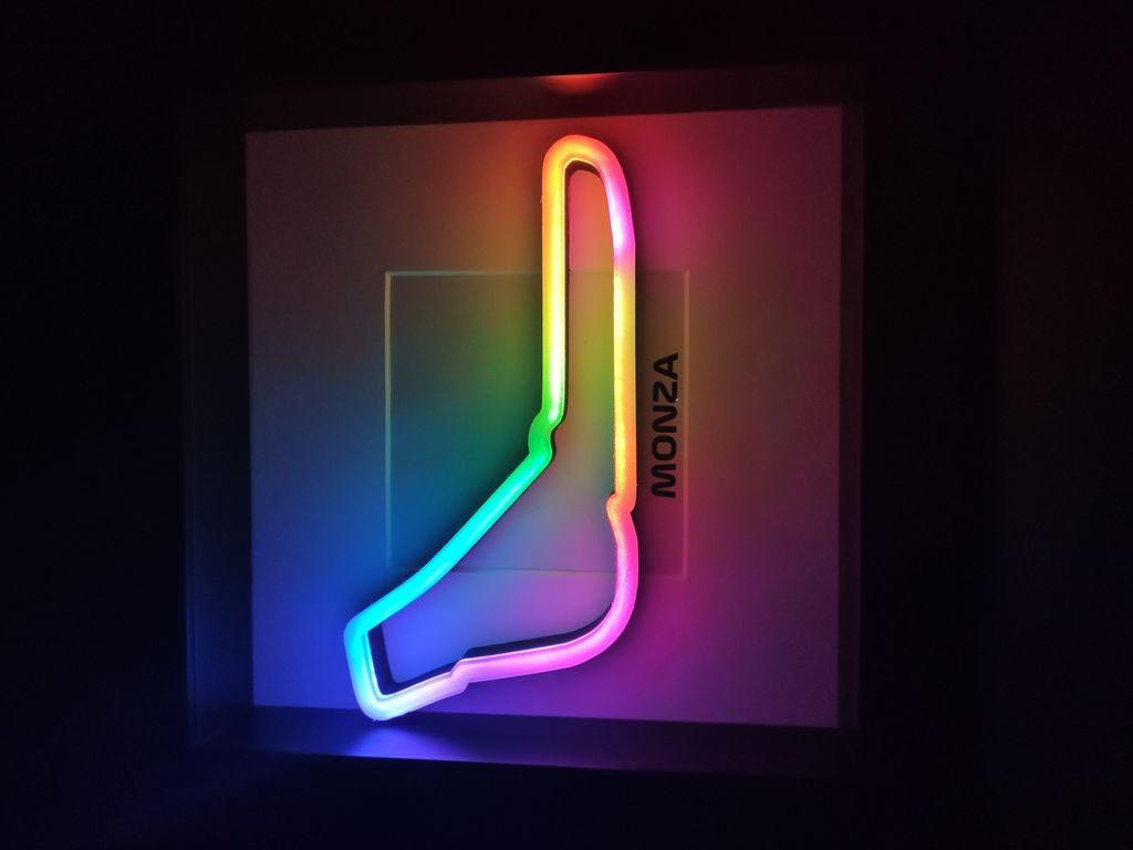 Monza LED RGB závodní dráha, Formule 1 umělé | Kaufland.cz