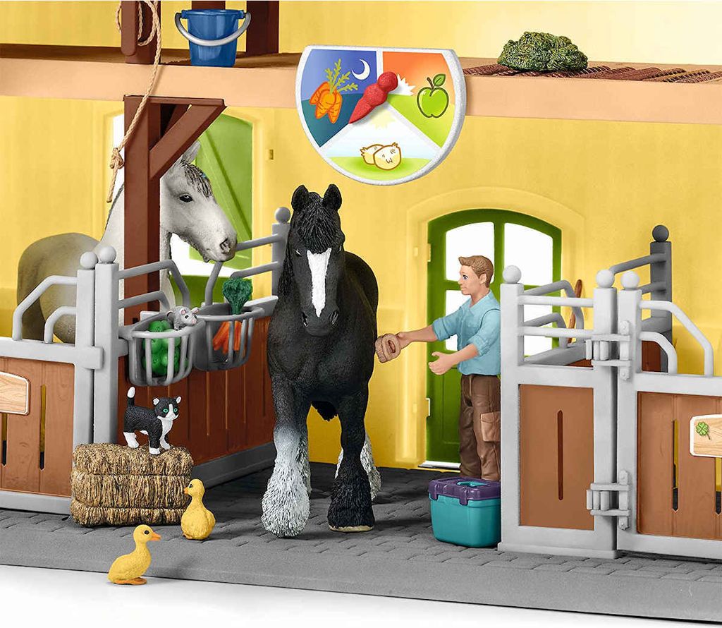Schleich 42485 Farm World Pferdestall | Kaufland.de