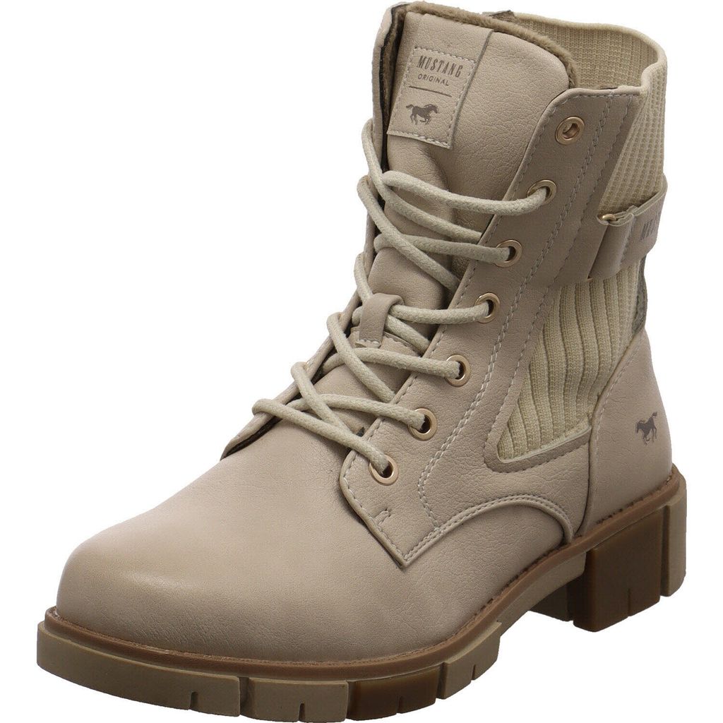 Stiefel Mit Strickschaft
