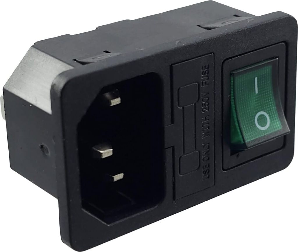 Kaltgeräte Steckverbinder Stecker C-14 mit grünem Schalter