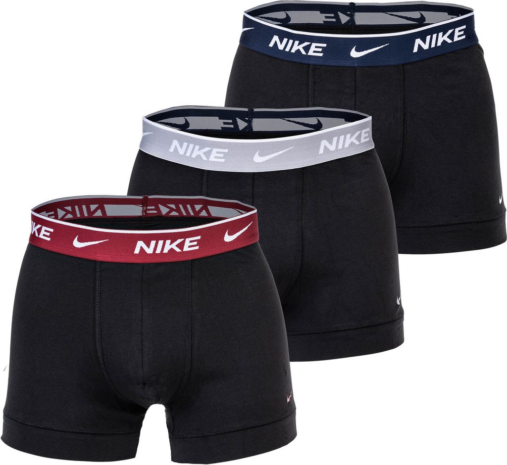 Nike Trunk 3Pk Black/Red/Wolf Grey/Obsidian | Kaufland.de