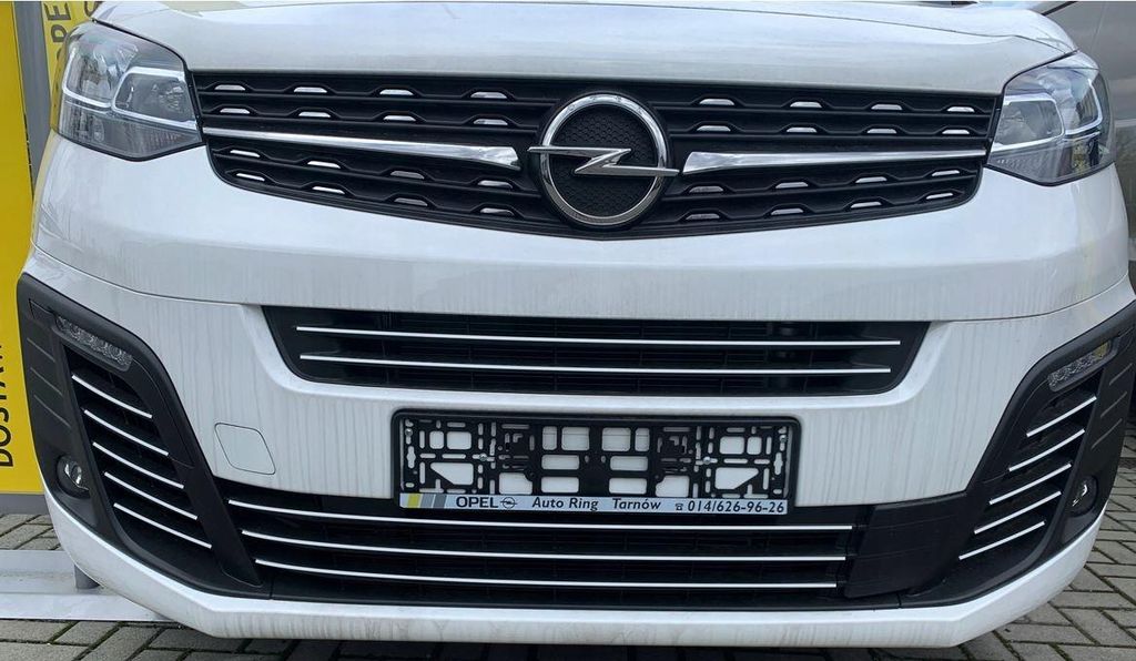 Opel VIVARO - Lišty mřížky chladiče CHROMGRILL
