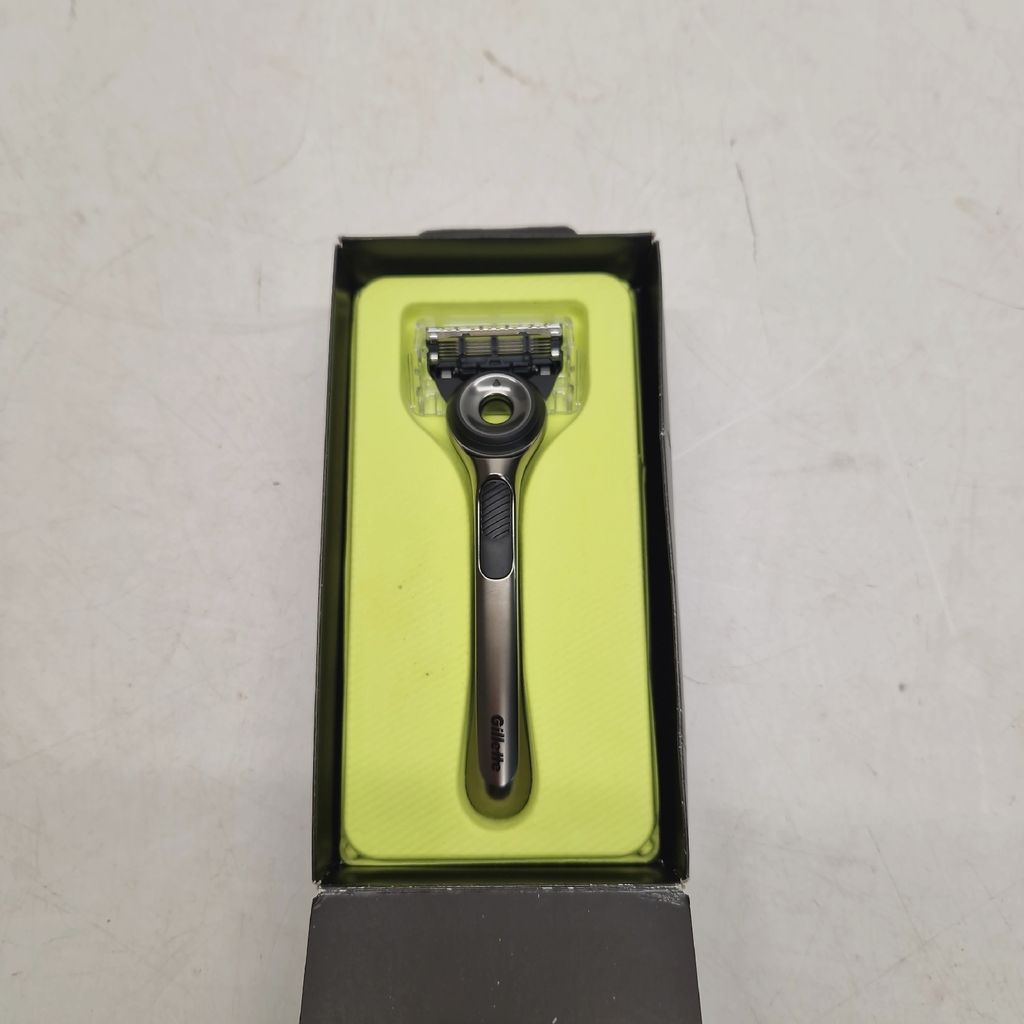 Gillette Labs Rasierer + 3 Klingen | Kaufland.de
