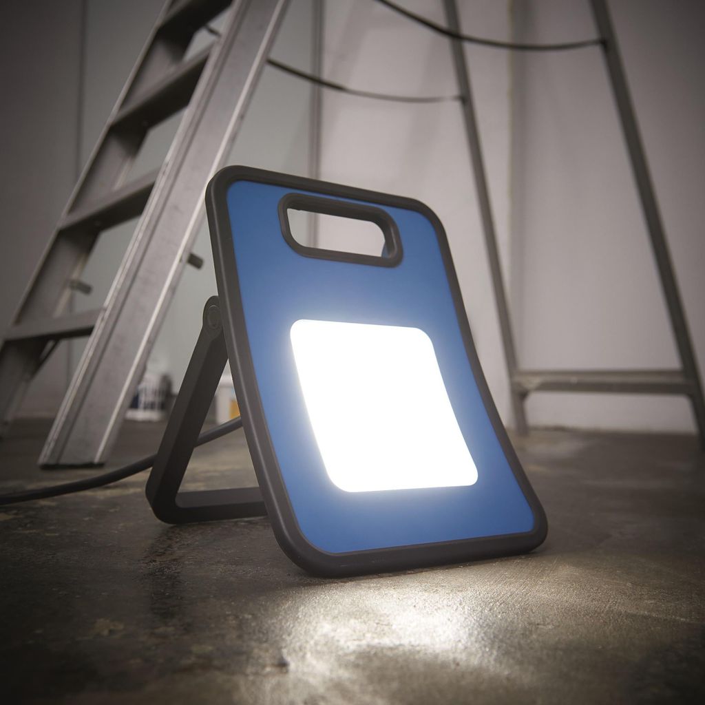 LED Arbeitsstrahler Baustrahler Baulampe 30W | Kaufland.de