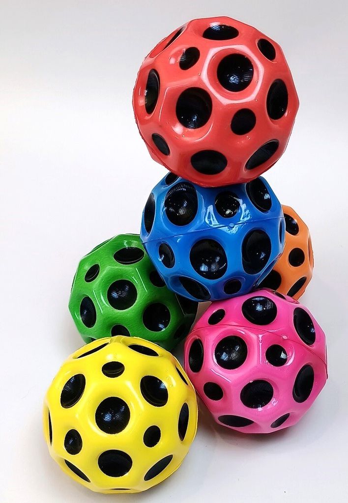 6 Stück Astro Ball Moon Krater Ball mega hoch | Kaufland.de