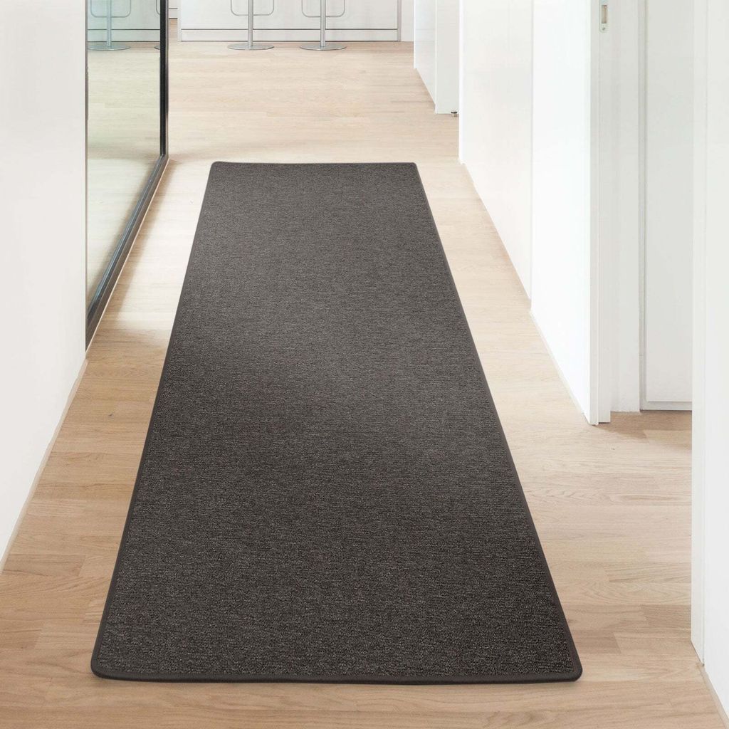 Kobercový běhoun na míru London Dark Brown 91 | Kaufland.cz