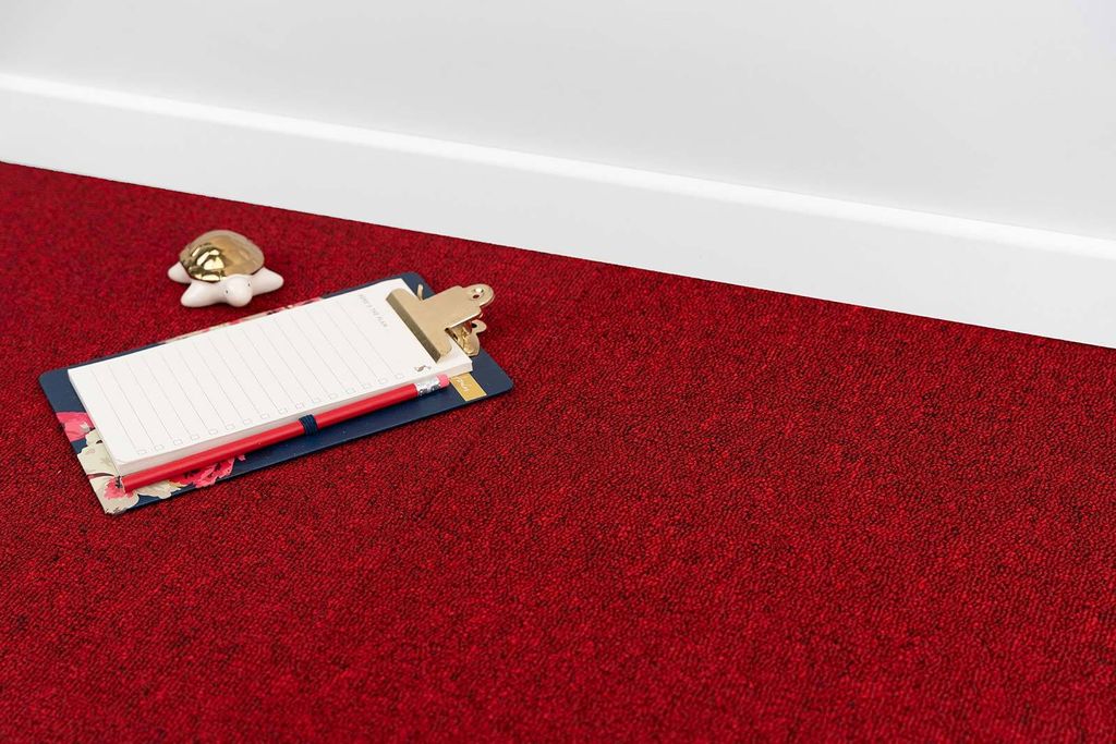 Selbstliegende Teppichfliesen rot | Kaufland.de