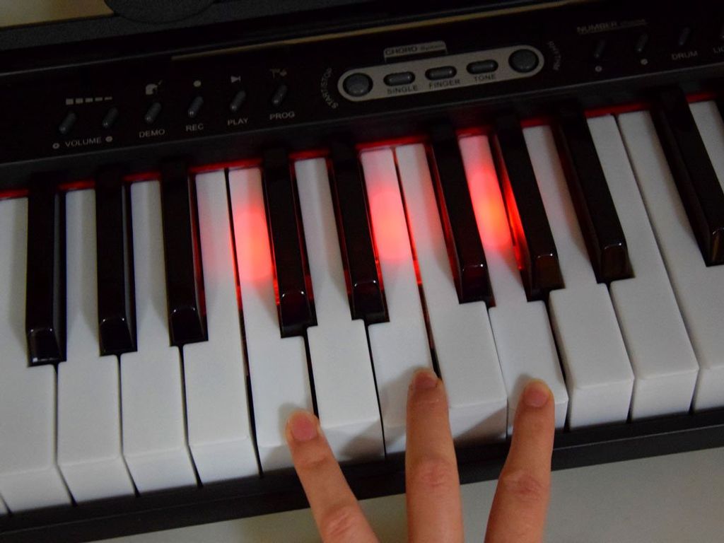 Orgel MQ6151L 61 beleuchtete Tasten IN0124 | Kaufland.de