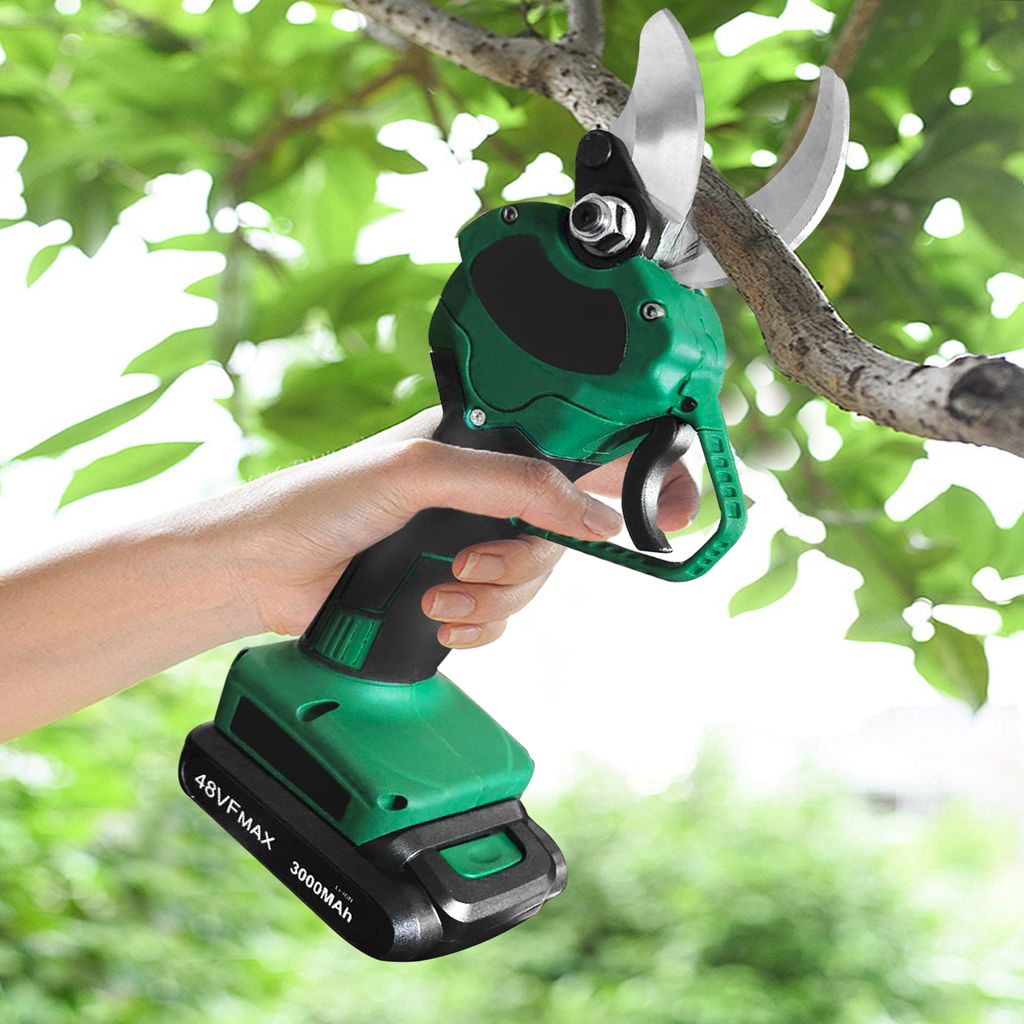 LARS360 Elektrische Baumschere Astschere Akku | Kaufland.de