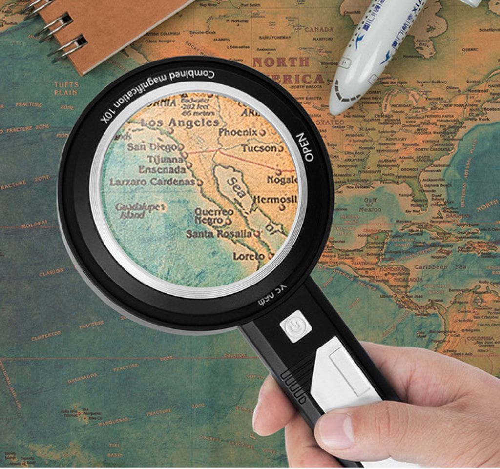 INF Lupa 8X/12X/20X s LED lampou Black Lupa | Kaufland.sk