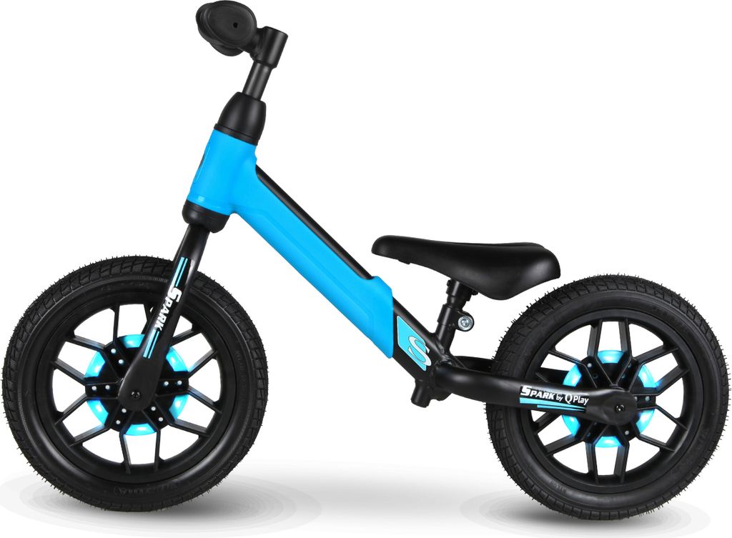 Qplay Spark blau Laufrad Balance Bike drinnen | Kaufland.de