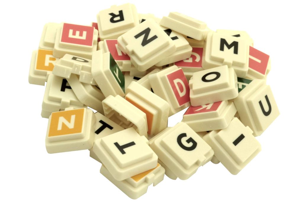 Mattel Games Hra Scrabble Towers | Kaufland.cz