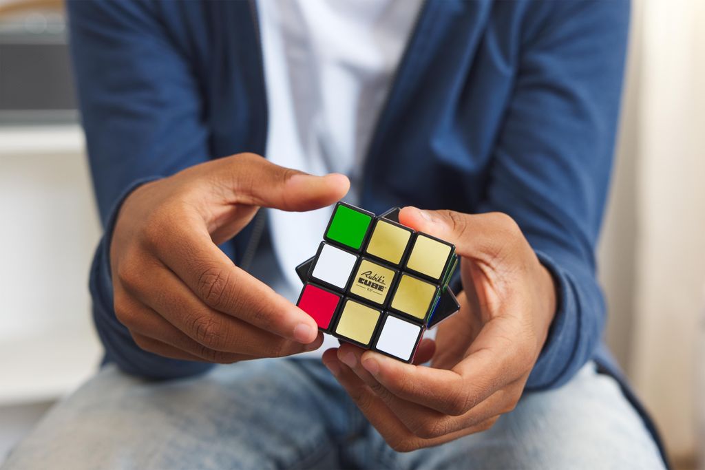 Rubik's - 3x3 Retro Cube - 50th Anniversary - | Kaufland.cz