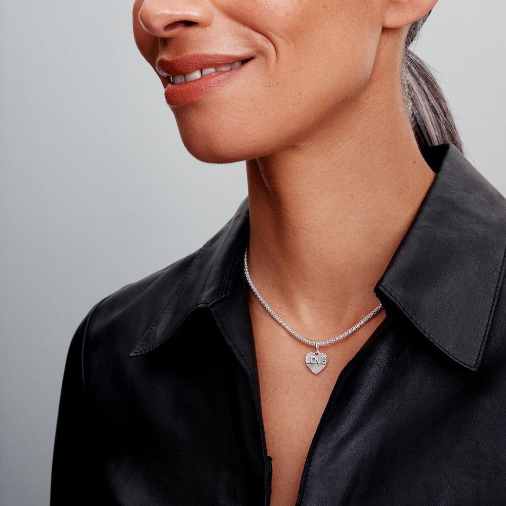 PANDORA MOMENTS přívěsek Love Heart | Kaufland.cz