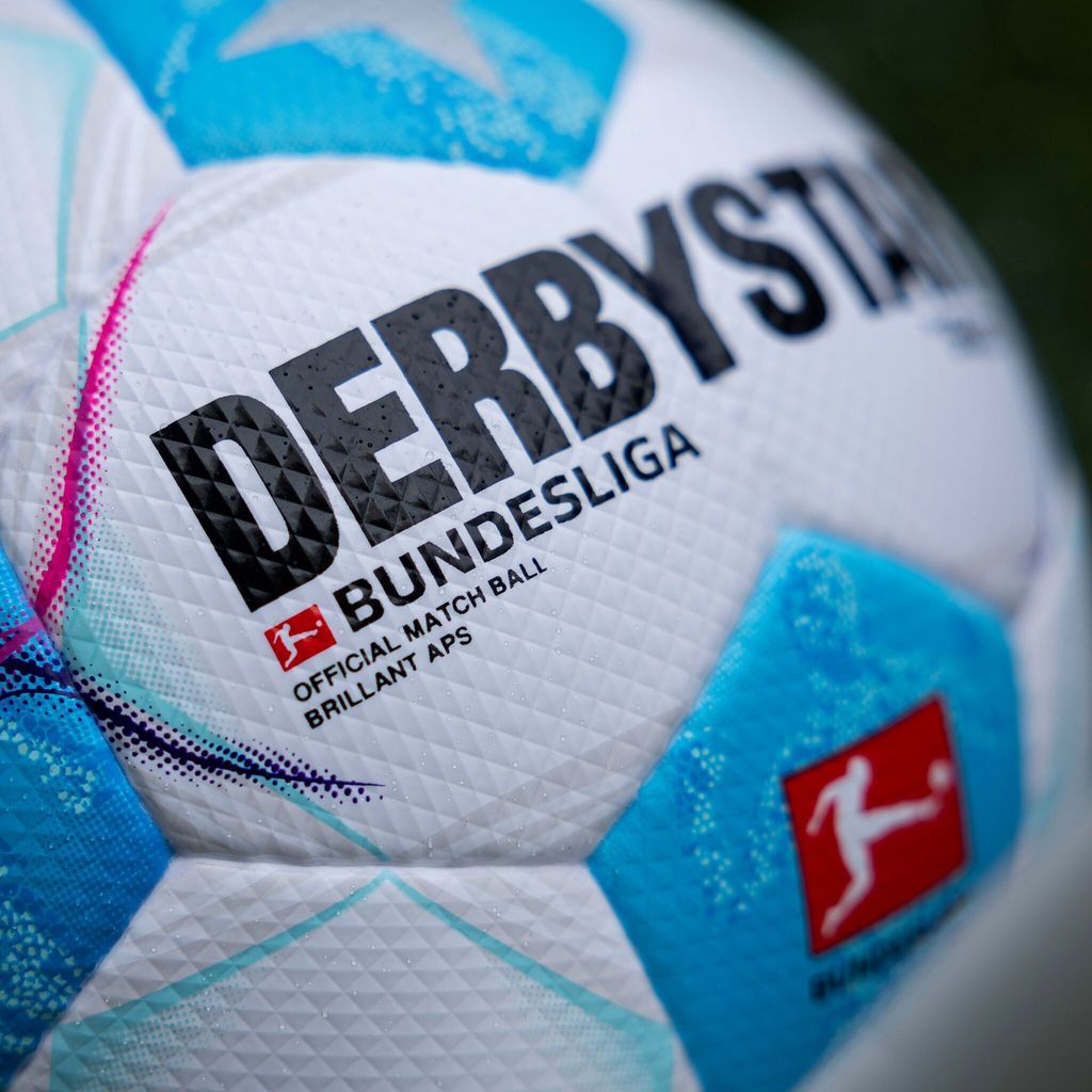 DERBYSTAR Bundesliga Brillant APS v24 * * 5 | Kaufland.de