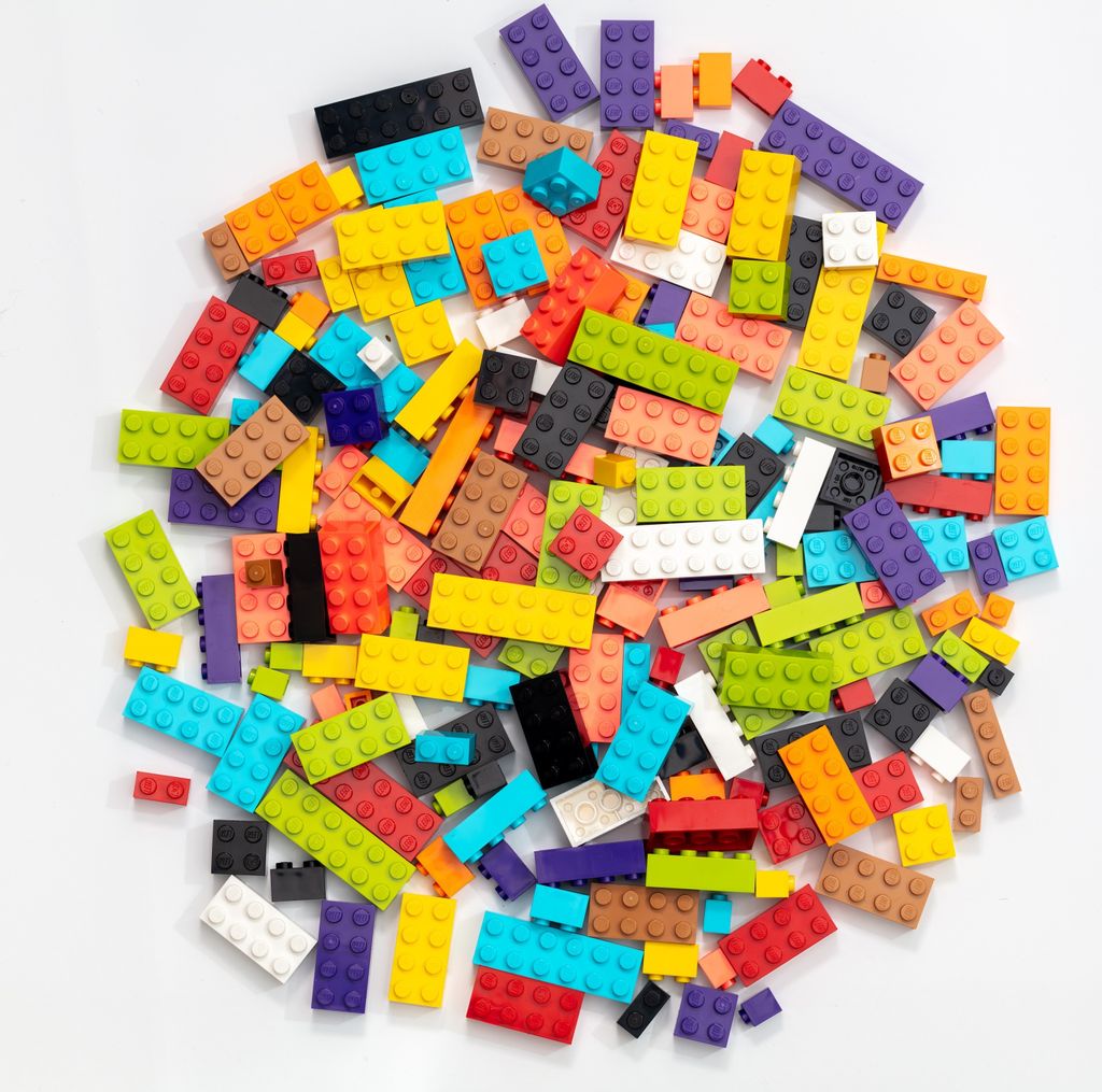 LEGO: 100 kolorowych klocków, mix Klocki LEGO | Kaufland.pl