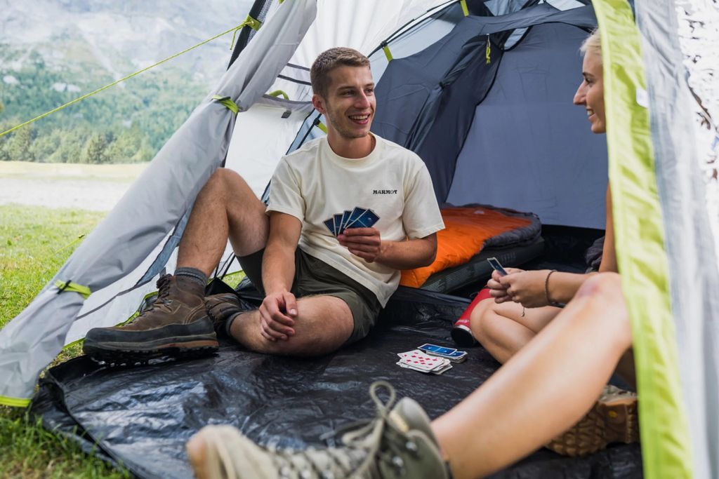 Stan Coleman Darwin 2+ s přístřeškem | Kaufland.cz