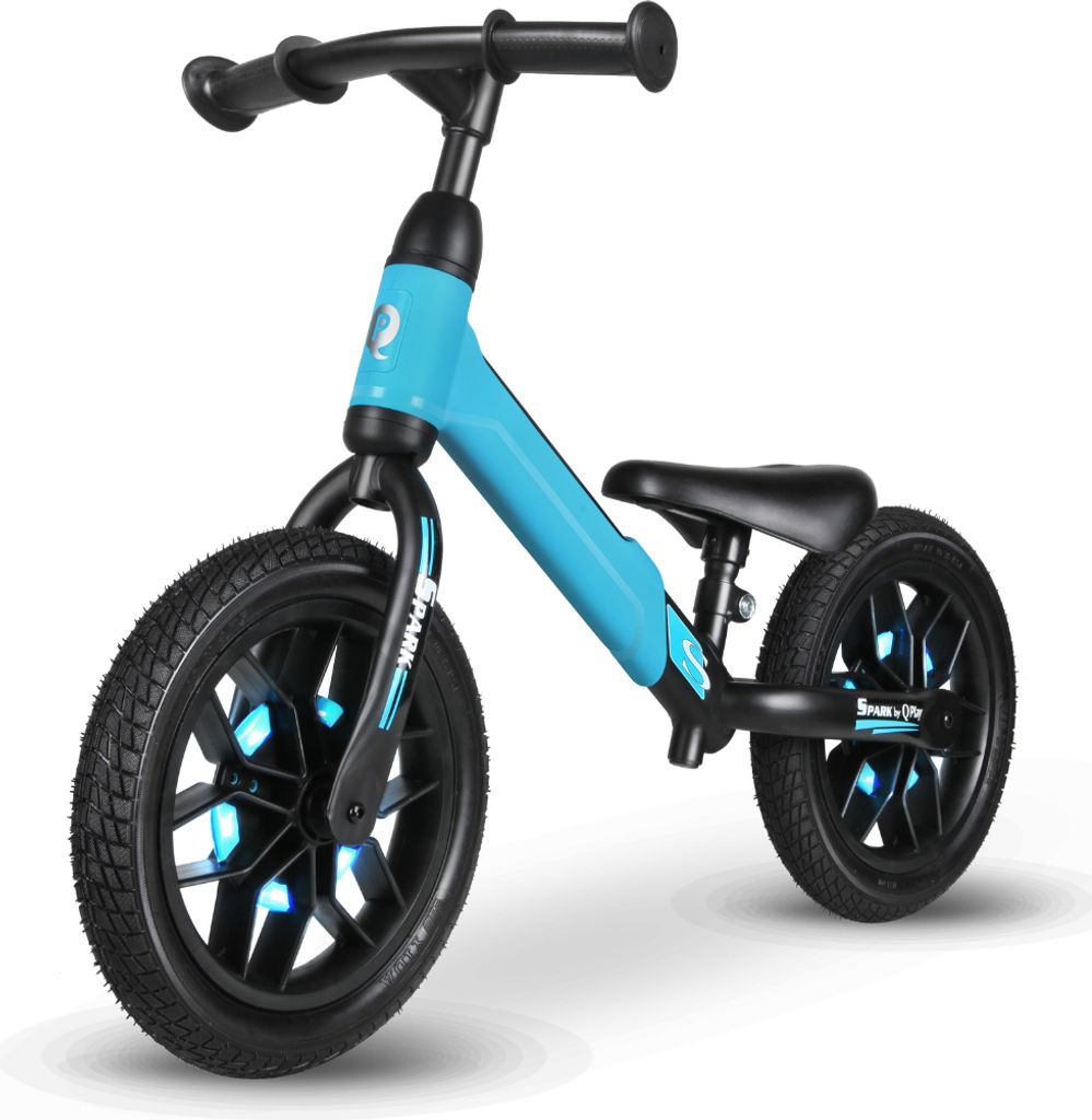 Qplay Spark blau Laufrad Balance Bike drinnen | Kaufland.de