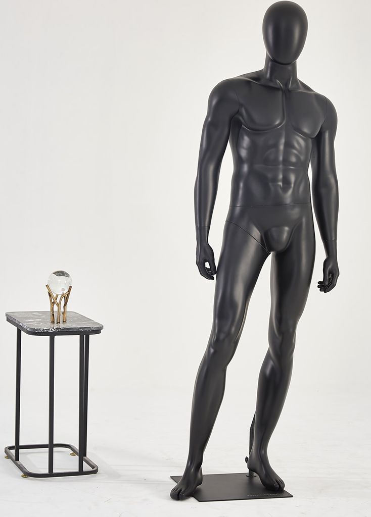 M21-8 Man czarny Eurotondisplay Manekin męski stojący