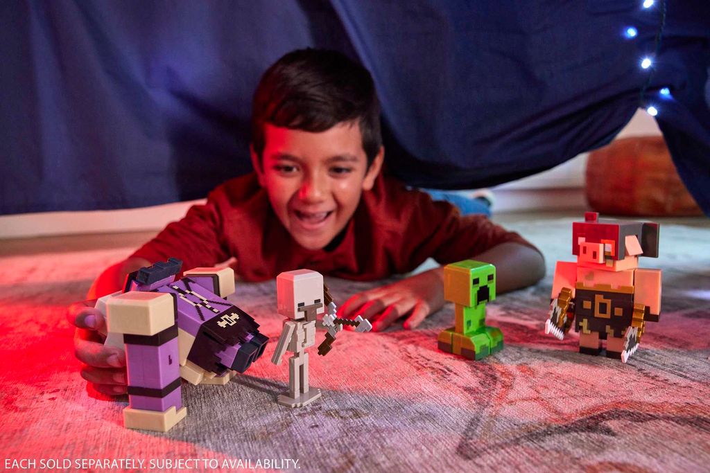 Minecraft Legends Creeper vs Piglin Brute | Kaufland.sk