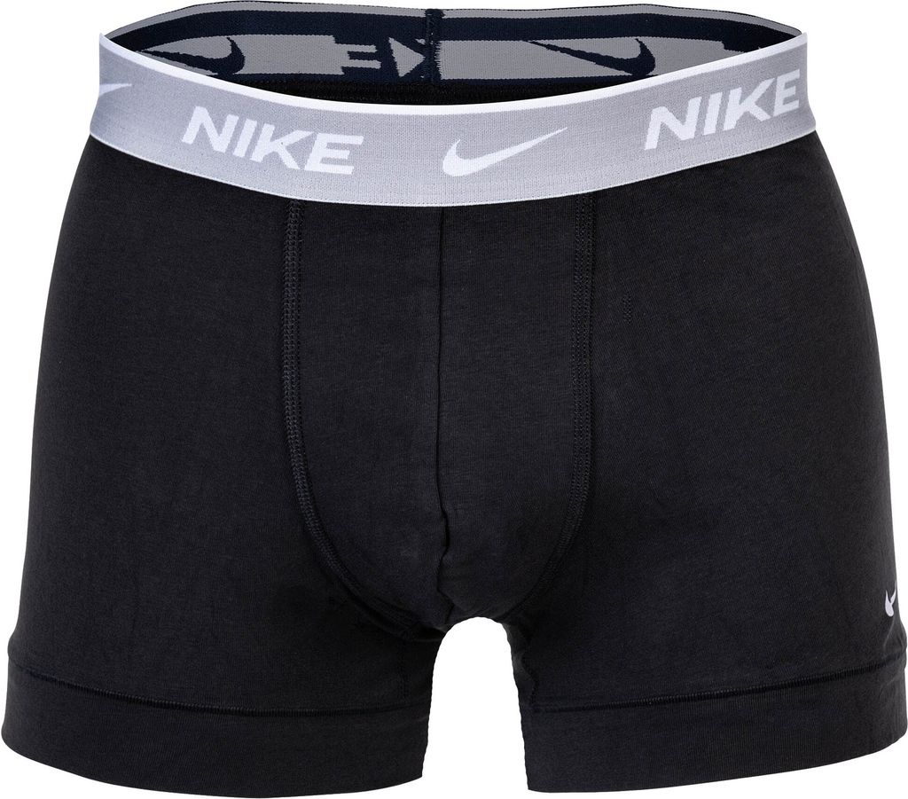 Nike Trunk 3Pk Black/Red/Wolf Grey/Obsidian | Kaufland.de