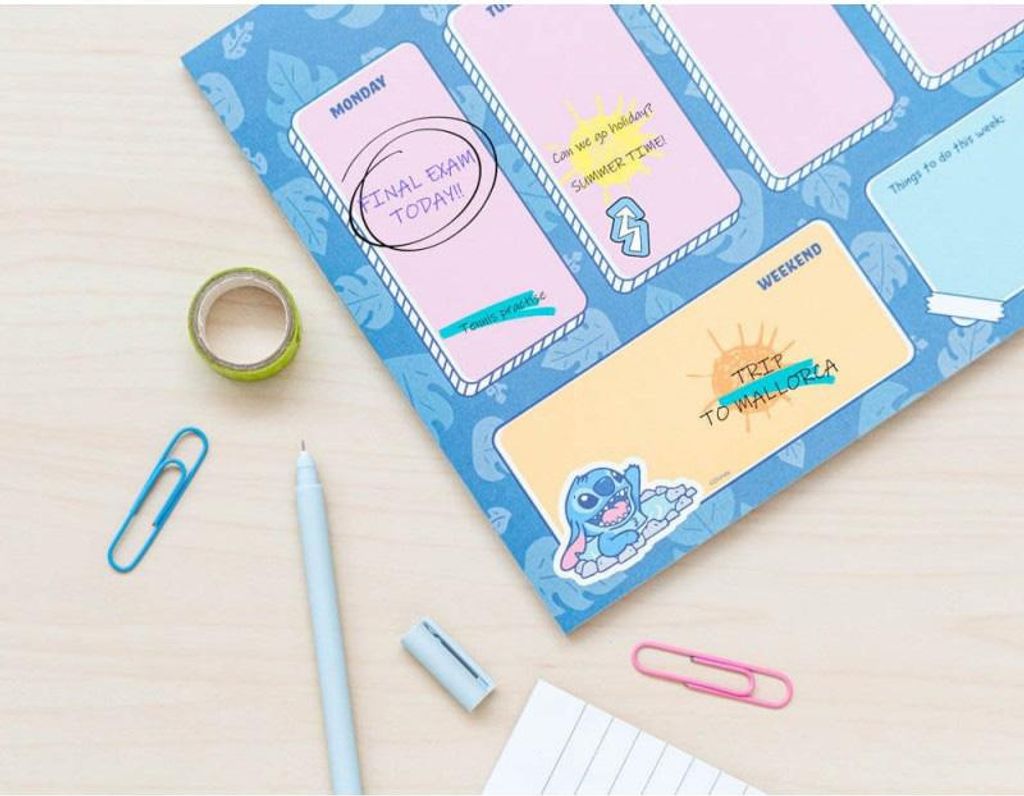 Disney Stitch - Weekly planner 54 pages A4 | Kaufland.de