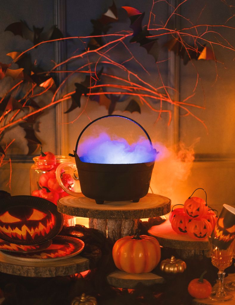 Veľký čarodejnícky kotol Halloween dekorácia | Kaufland.sk