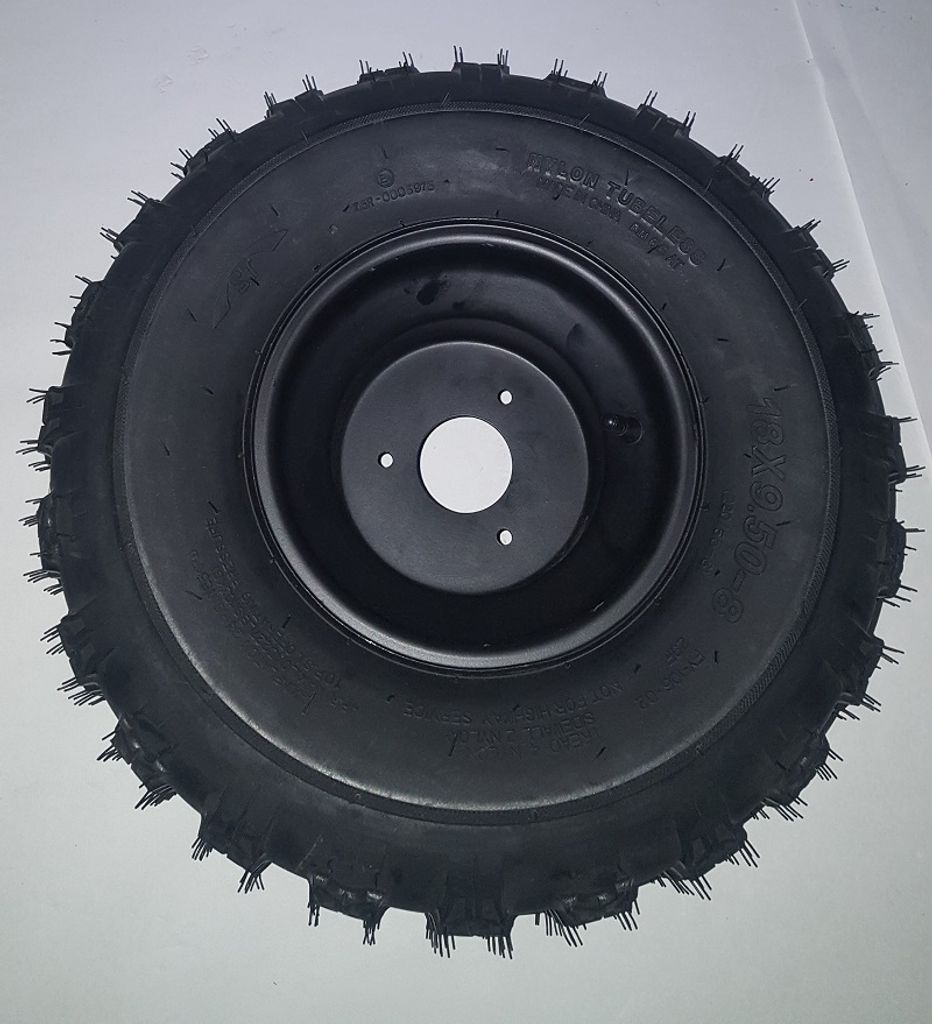 Kompletní kolo 18x9,5-8 TL s hroty s profilem | Kaufland.cz
