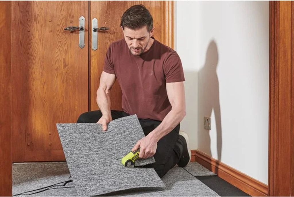 Ryobi RCT4-120G Schneider 4V USB Lithium™ | Kaufland.de