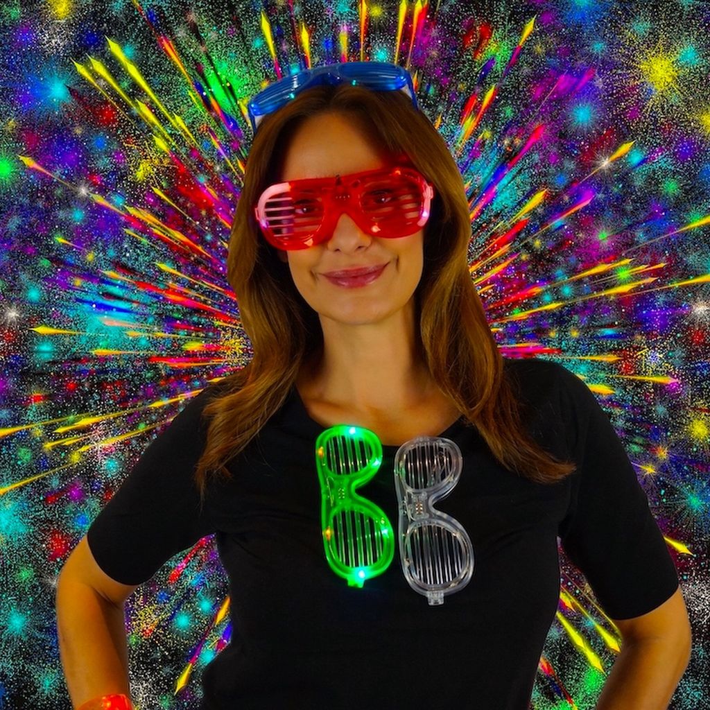 LED Brillen Partybrille, 4 Farben, leuchtet, | Kaufland.de