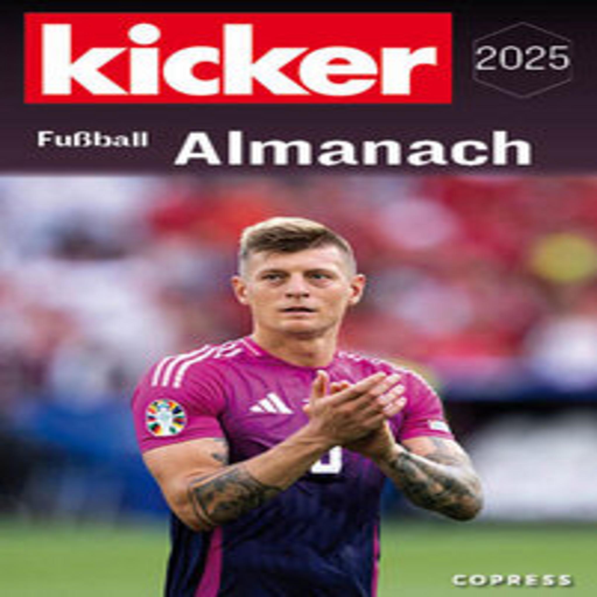 Kicker Football Almanac 2025 Poradniki