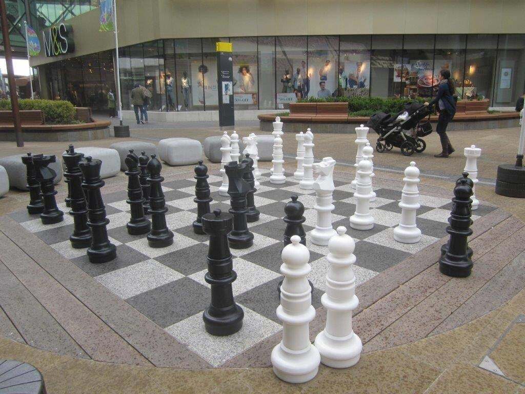 XXXL Giga Chess, do 94 cm, zabezpieczone PVC-UV - bez