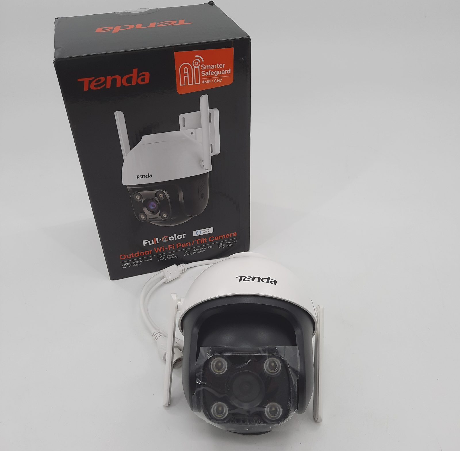 Tenda CH7-WCA 4MP Wi-Fi ICR RJ-45 4mm IP65 Caméra IP