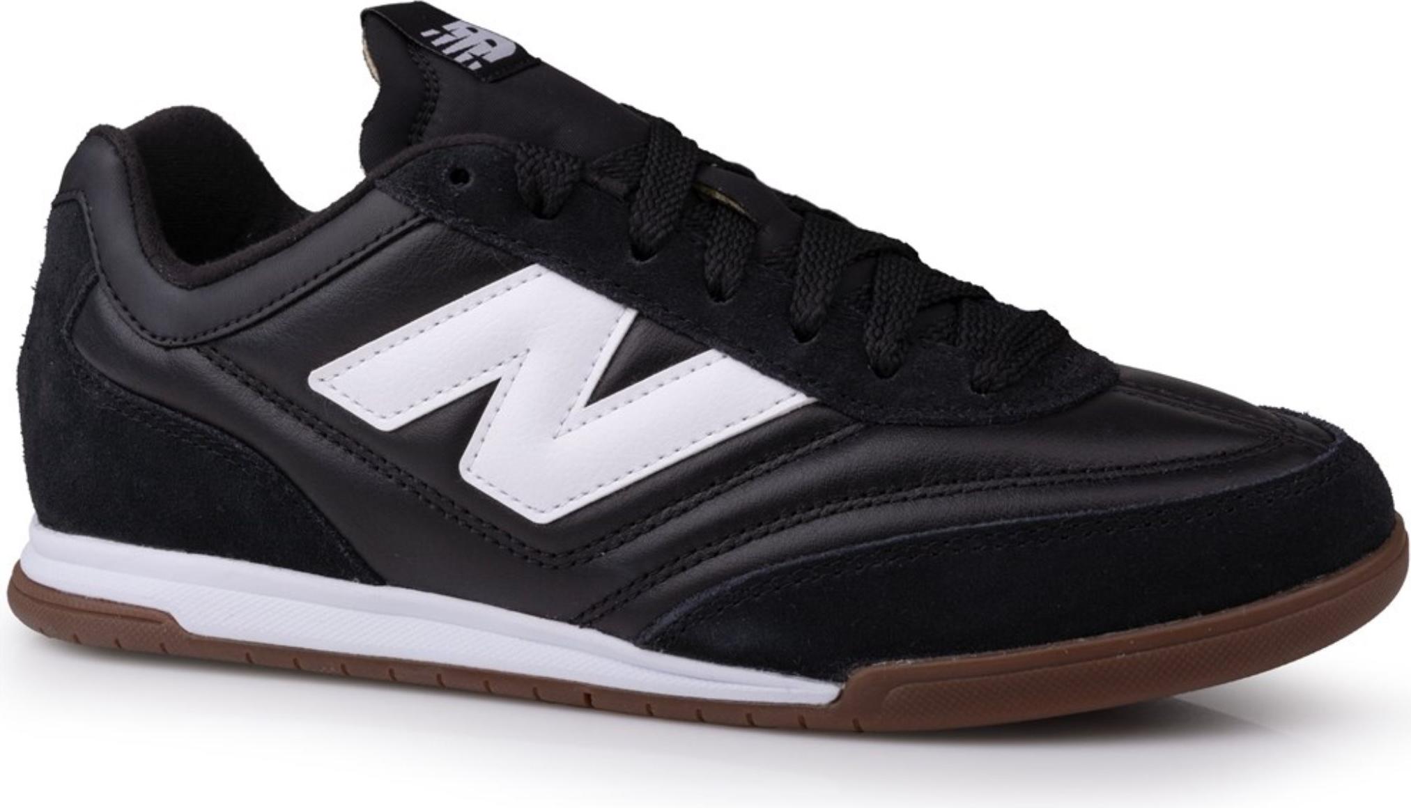 Sneakers Del Marchio New Balance Del Modello Urc42 Nero